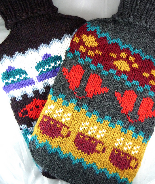 Ravelry: Warm and Cozy pattern by Amy Molnar