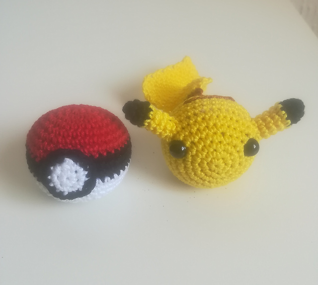 Ravelry: Pikachu and Pokeball cat toy pattern by Ana Sargo
