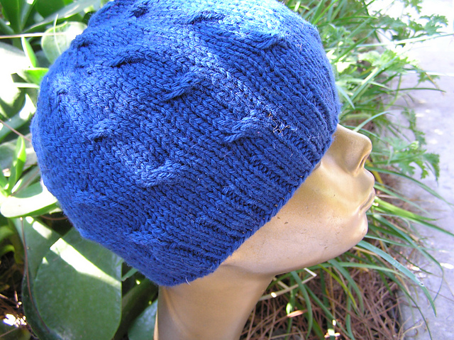 Ravelry: Waves Hat pattern by Maggie Smith