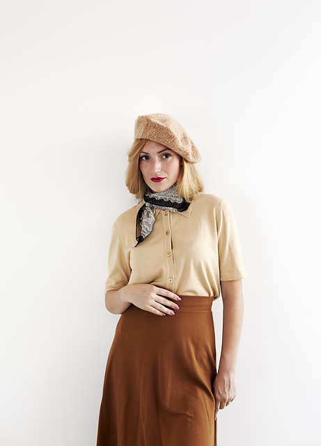 Ravelry: Bonnie and Clyde Beret pattern by Juana Román