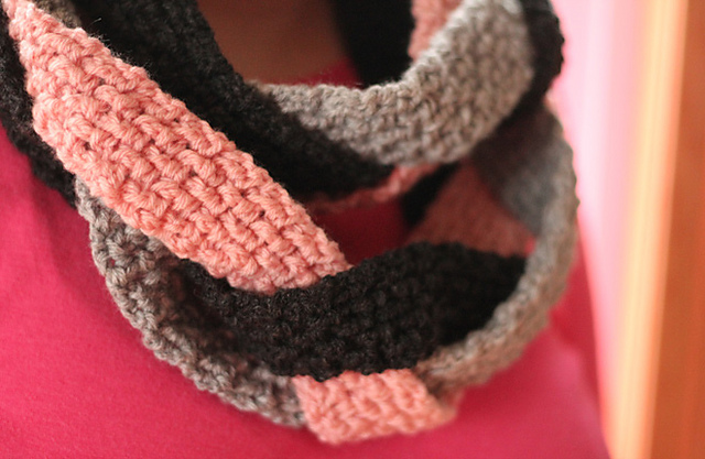 Ravelry: Braided infinity scarf pattern by Crissy Page