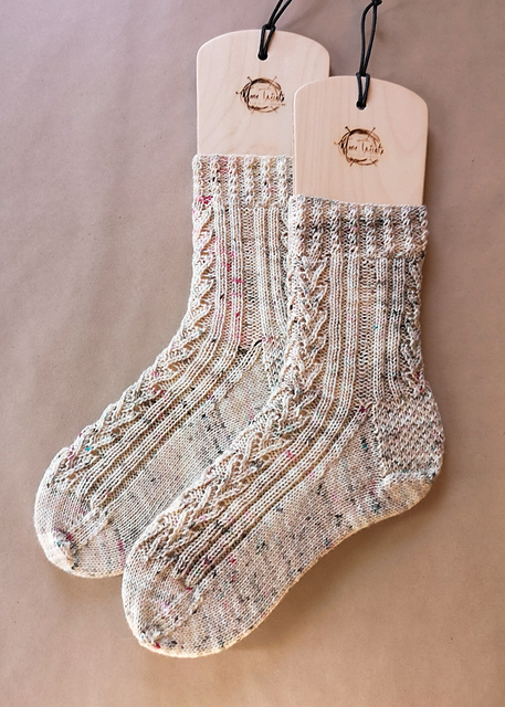 Ravelry: Alami pattern by Andréane Boulais