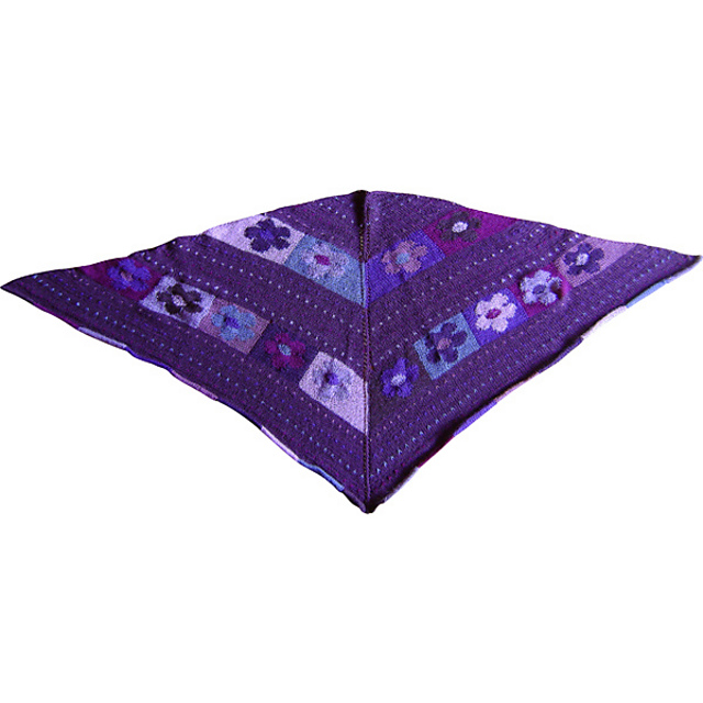 Ravelry: Intarsia Shawl with Flowers pattern by Ane-Karin Pedersen