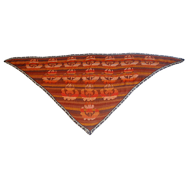 Ravelry: Shawl with Medieval Flower pattern by Ane-Karin Pedersen