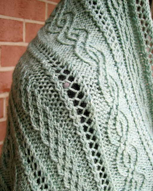 Ravelry: Mallero Alpine Cabled Shawl pattern by Linda Lehman