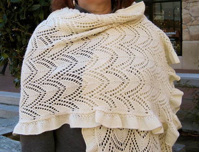 Ravelry: A Ruffled Lace Wrap pattern by Linda Lehman