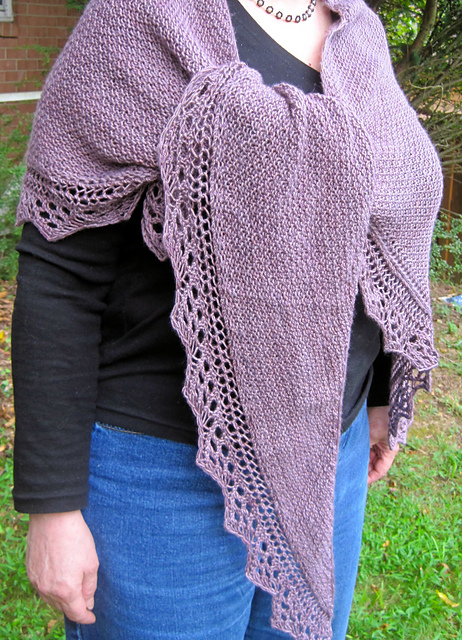 Ravelry: The New York Curvy Cuneate pattern by Linda Lehman
