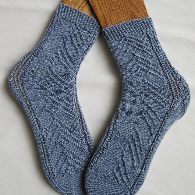 Ravelry: Lovelace Twisted Socks pattern by Linda Lehman