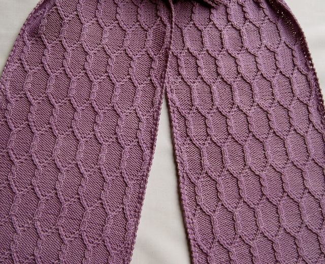Ravelry: Gothic Columns Turtleneck Scarf pattern by Linda Lehman