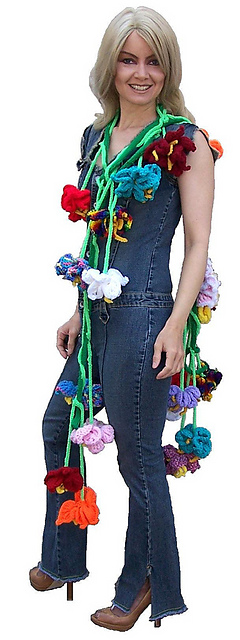 Ravelry: Fabulous Flower Boa pattern by Angela Catirina of Catirina ...