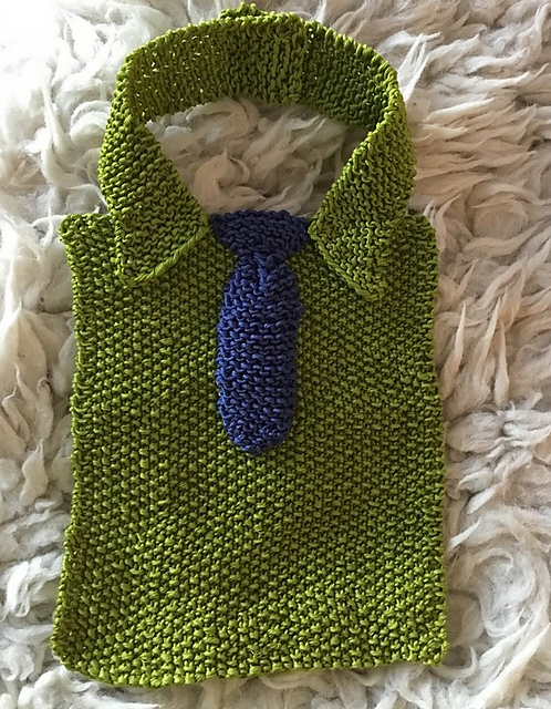 Ravelry: angelaknits' Manly Bib