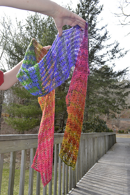 Ravelry: angelaknitsnow's One Row Lace Scarf