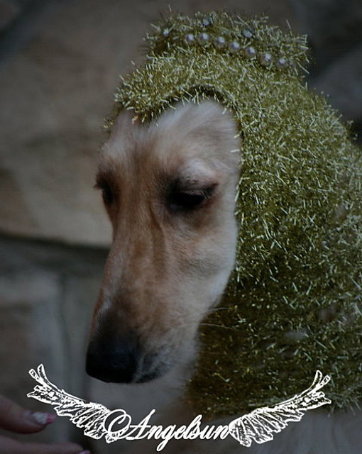 Ravelry: Royal Medieval Snood pattern by Kelly Lynn Smith