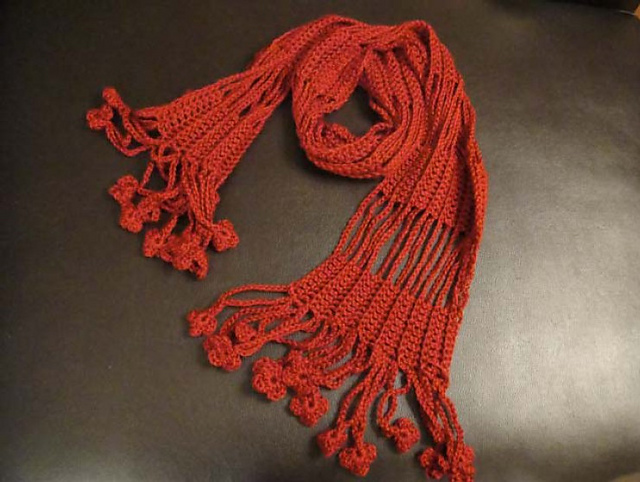 Ravelry: Red Flower Scarf pattern by Aiqi Huang