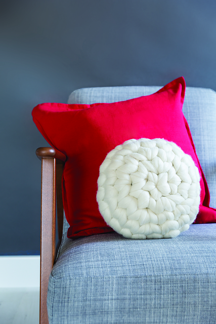 Ravelry: Star Cushion pattern by Annaboo's House