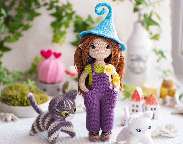 Ravelry: Arri the garden elf pattern by Anna Komarova