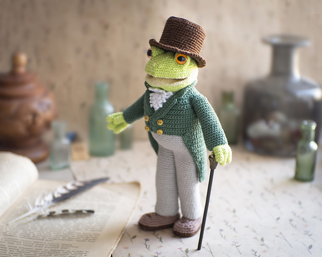 Ravelry: Dandy frog outfit pattern by Anna Komarova