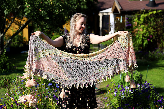 Ravelry: Entanglement pattern by Anna Johanna