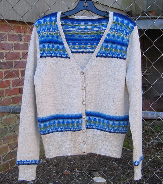 Ravelry: Blå Kinesen - Bohus Stickning Inspired pattern by Emma Jacobsson