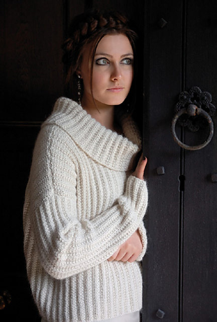 Ravelry: Mina pattern by Kim Hargreaves