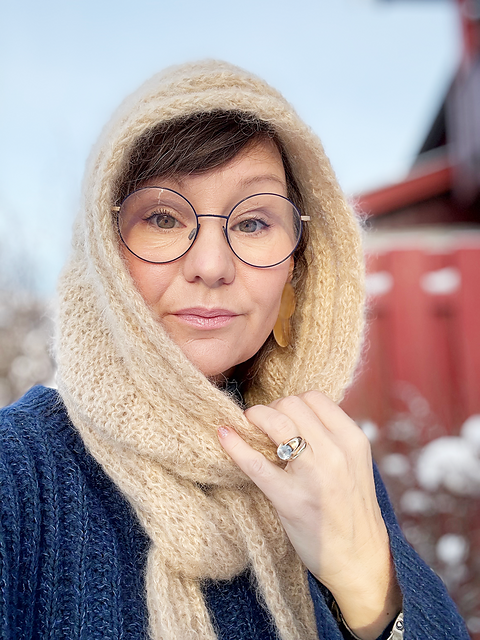 Ravelry: Sjalaclava | Shawlaclava pattern by Anna Enge