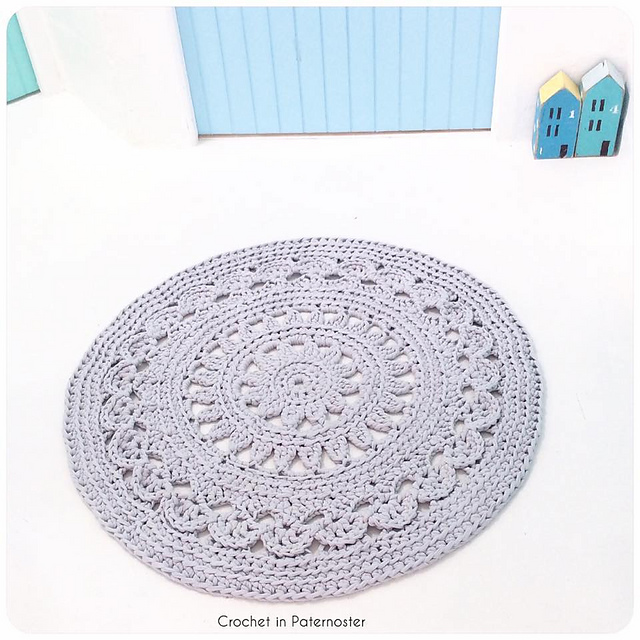Ravelry: Paradise Doily Rug pattern by Anneke Wiese