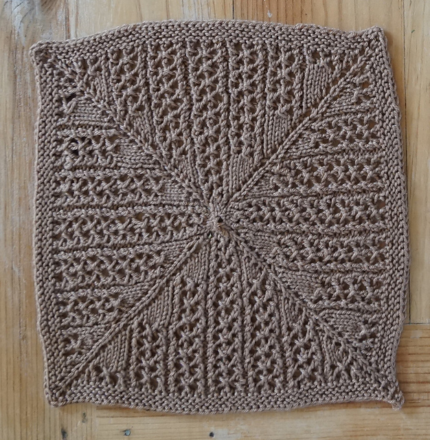 Ravelry: Ar Poent 11 pattern by anne regourd