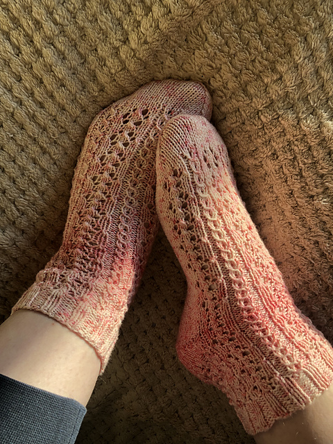 Ravelry: Floral Twist Socks pattern by Anne G.