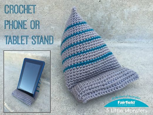Ravelry: Phone or Tablet Stand pattern by Erica Dietz