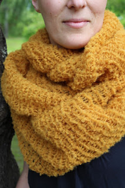 Ravelry: Cowl for Swedish summer pattern by Åsp Annika Jansson