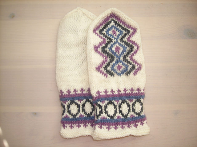 Ravelry: N:o 99, Kymi pattern by Eeva Haavisto