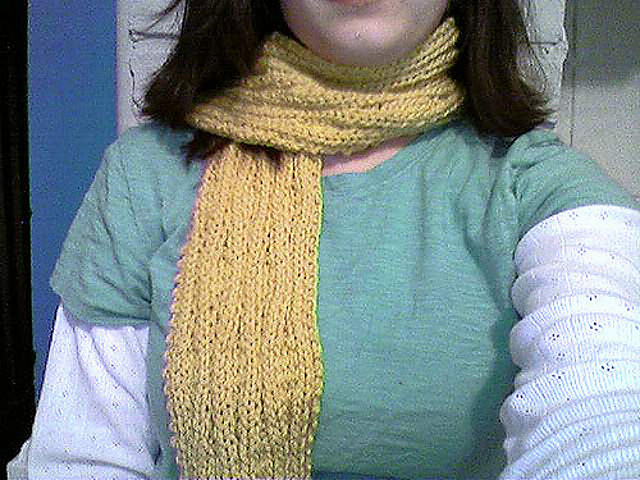 Ravelry: Wavy Rib Scarf pattern by Kennita Tully