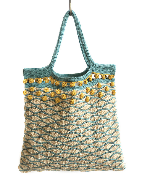 Ravelry: Bali Bag pattern by Anya Goldblatt