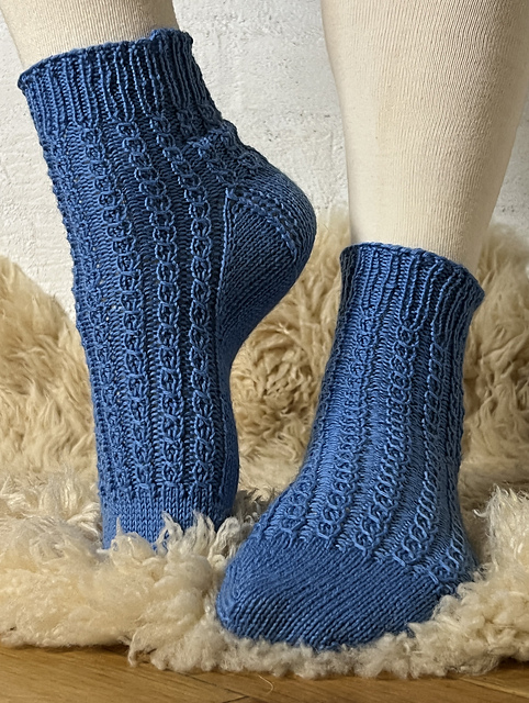 Ravelry: Adouma pattern by Ann-Charlotte Standert