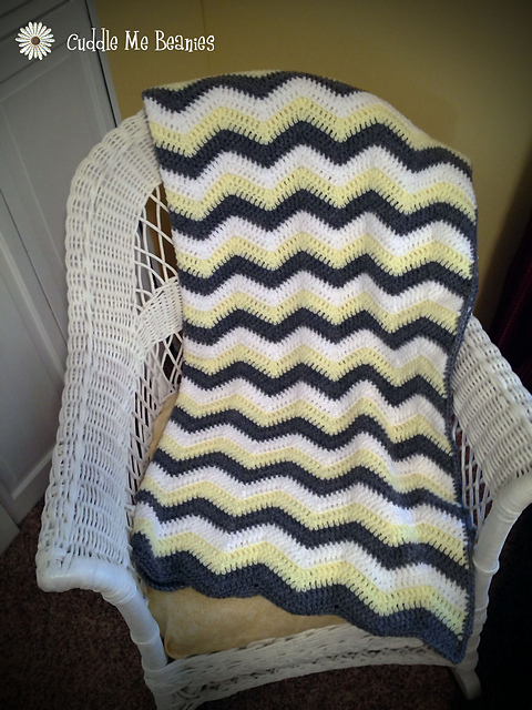 Ravelry: Chevron Blanket pattern by April Bennett with Cuddle Me Beanies