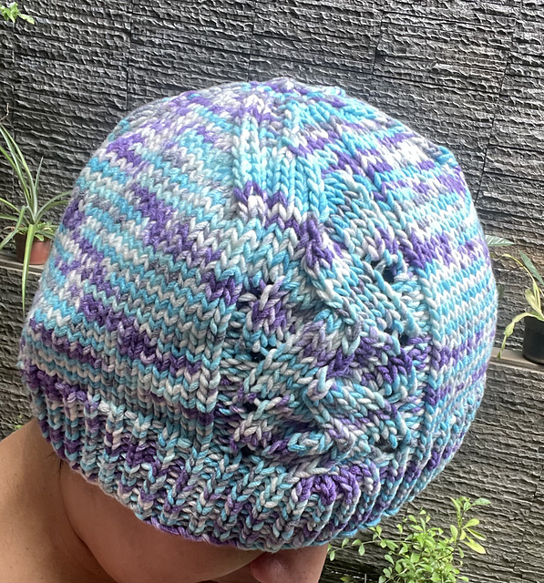 Ravelry: Siji Hat pattern by Diajeng Sarwono