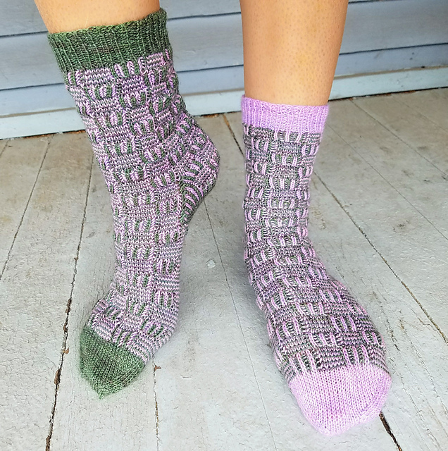 Ravelry: Checkbox Socks pattern by Rachel Leggett