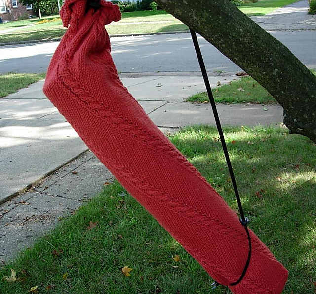 Ravelry: Deosil pattern by Liz McKenna