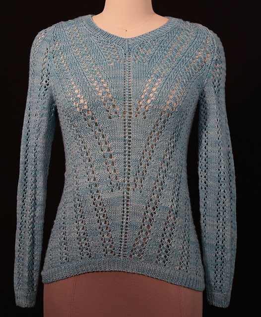 Ravelry: Auburn pattern by Ashwini Jambhekar