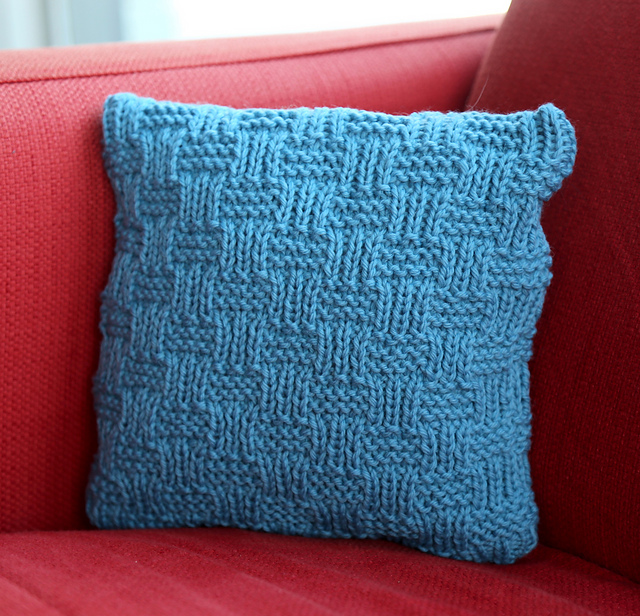 Ravelry: Rib and Garter Basketweave Pillow pattern by Leslie Gonzalez