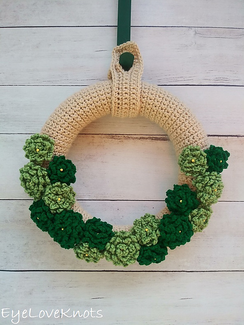 Ravelry: Endless Summer Wreath pattern by Alexandra of EyeLoveKnots ...