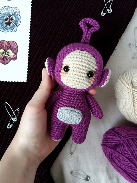 Ravelry: Teletubbies pattern by Julia Arkrait