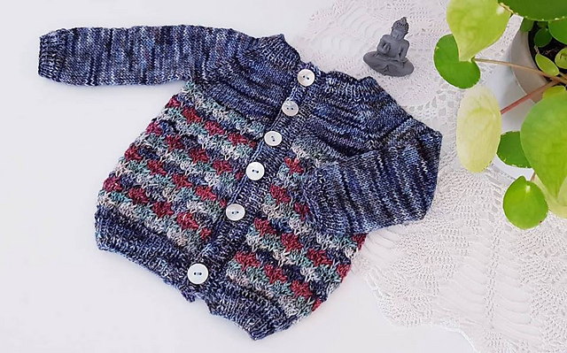 Ravelry: Baby Njála pattern by Arndís Ósk Arnalds