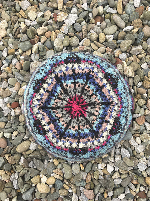 Ravelry: Homage to Shackleton pattern by Linda Moss