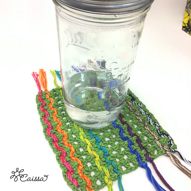 Ravelry: Tasseled Mug Rug pattern by Caissa McClinton