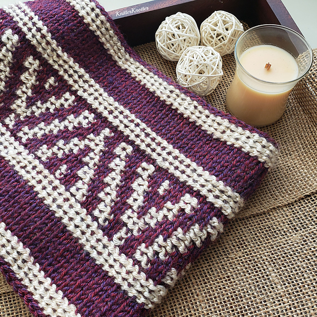 Ravelry: Asha Cowl pattern by Arunima Goel