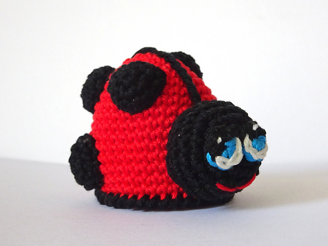 Ravelry: Ladybug Egg Cozy pattern by Spring Fresh