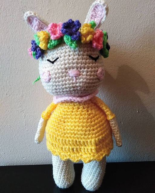 Ravelry: Rhiannon The Bunny pattern by Alison North