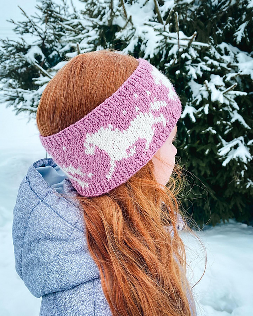 Ravelry: Wild horses' headband pattern by Sara Wik
