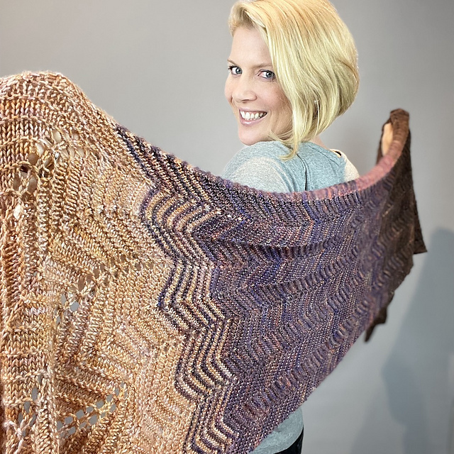 Ravelry: Speckled Chevron Wrap (#348B) pattern by Atelier Yarns